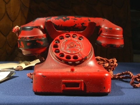 Hitler’s Telephone Could Fetch $300k at Auction | Auctionier